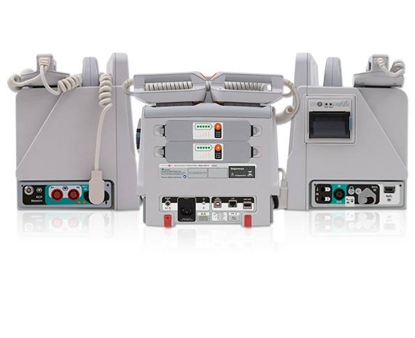 Cardioversor Bifásico Cardiomax Com Oximetria e Marcapasso - Orto Curitiba