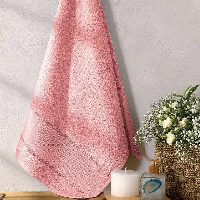 Toalha Banho Felpuda Firenze III para Bordar - Dohler - Armarinhos Nodari